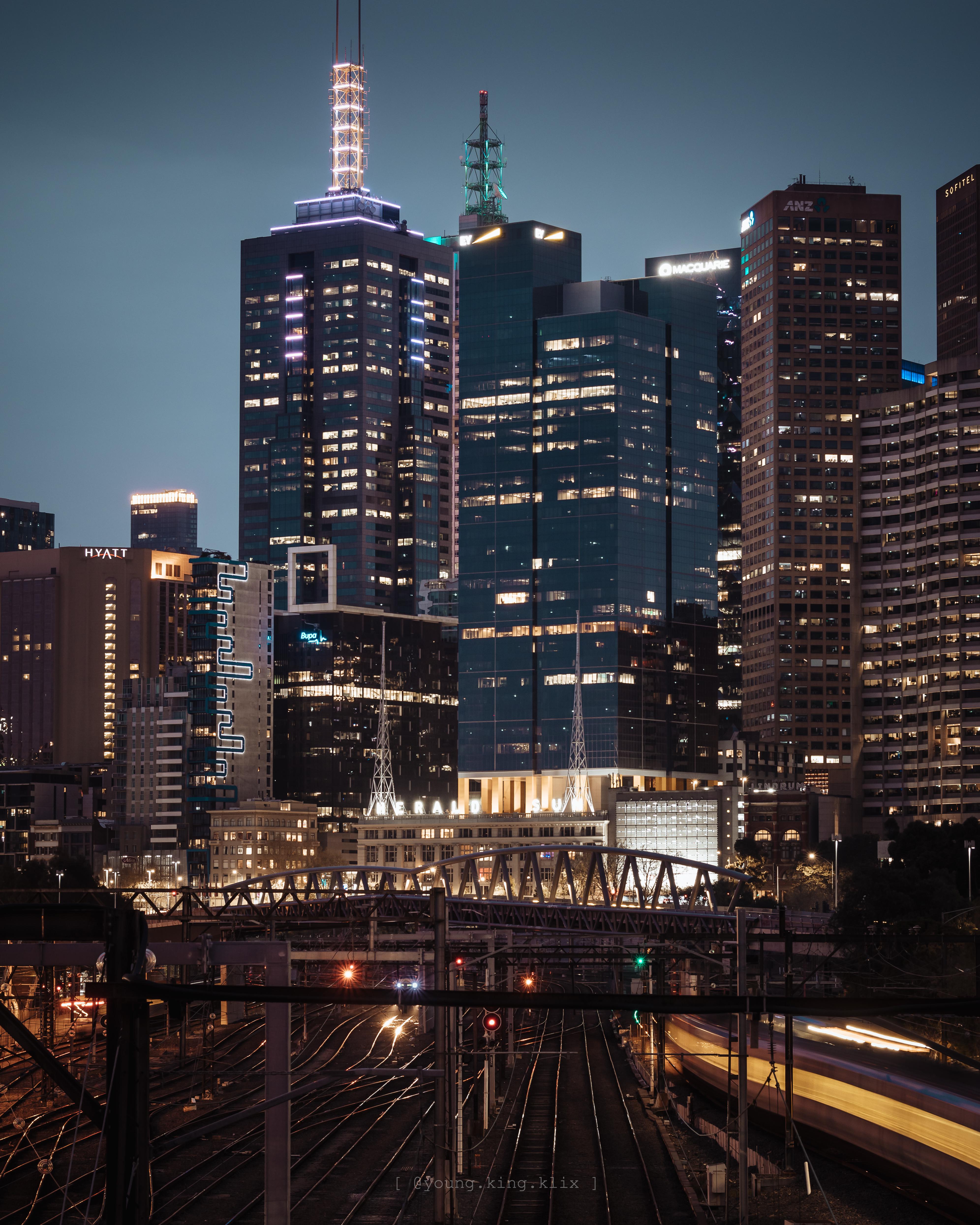 Long exposure view from pedestrian bridge near MCG. | Scrolller