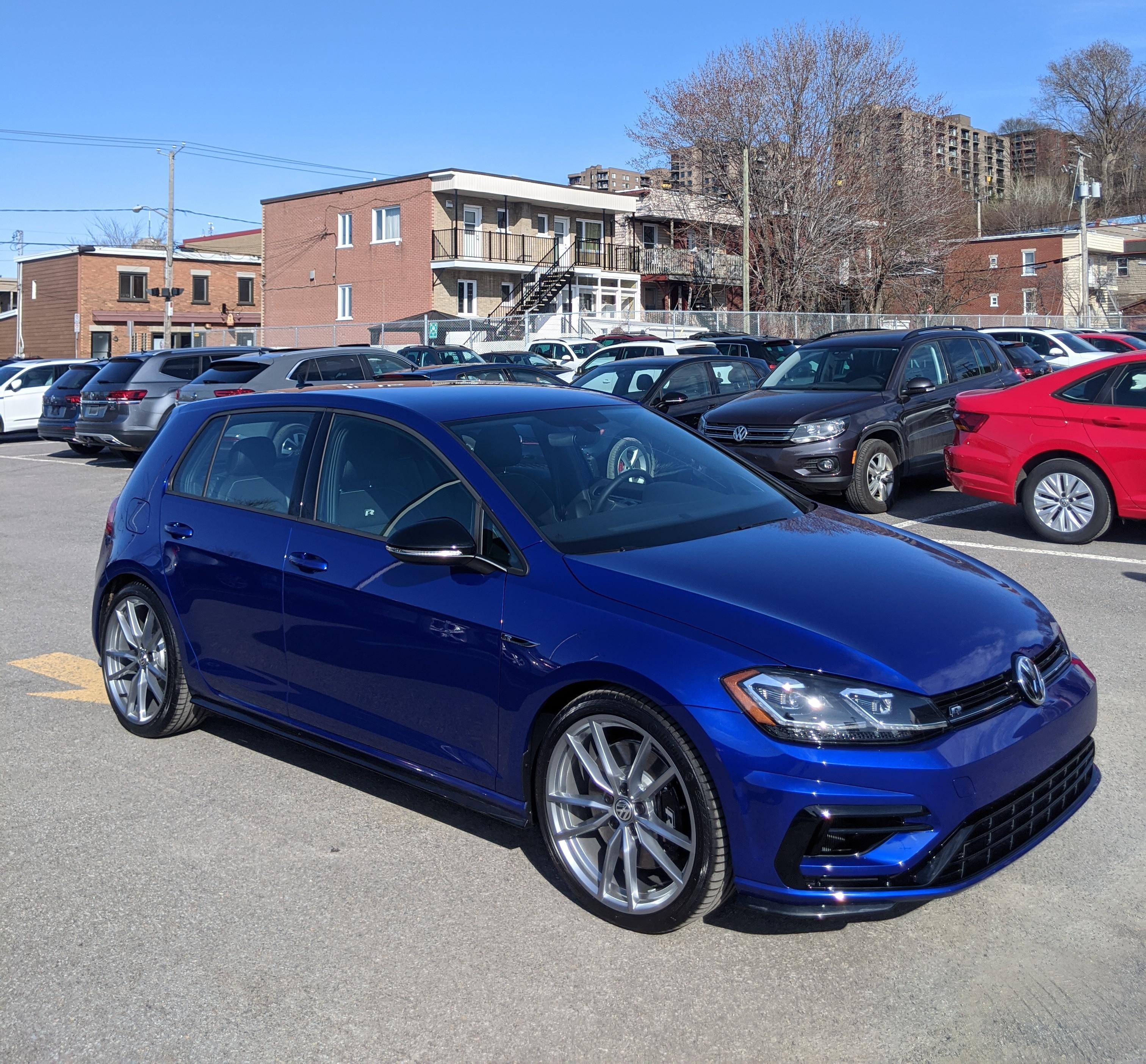 Long time lurker, finally pulled the trigger! Absolute pleasure to drive... And to look at ...