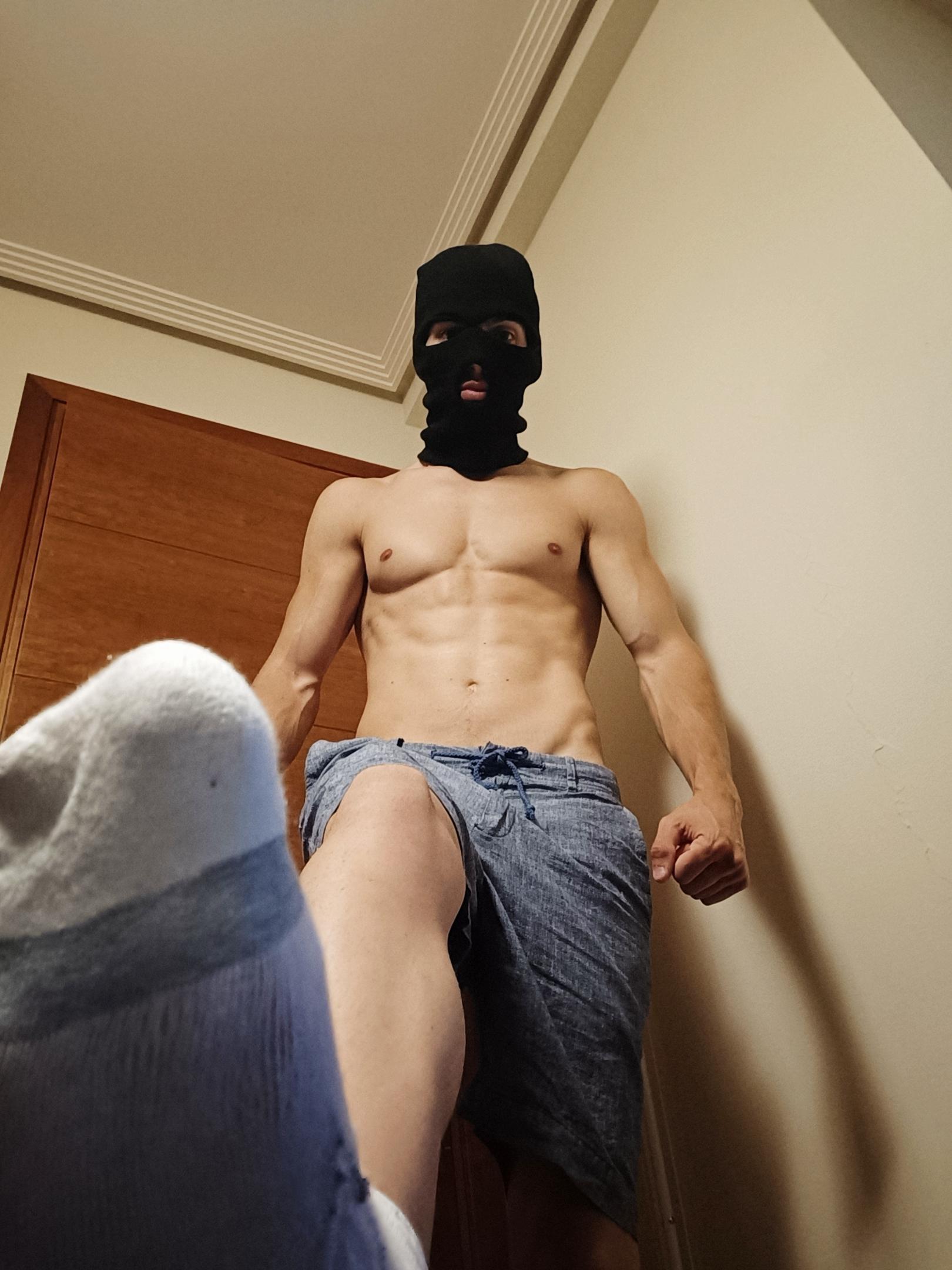 Feeling real dominant today 😈 | Scrolller