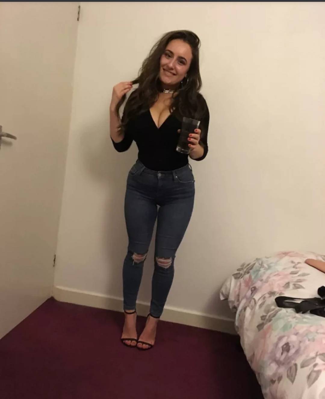 Looking all tiny and cute | Scrolller