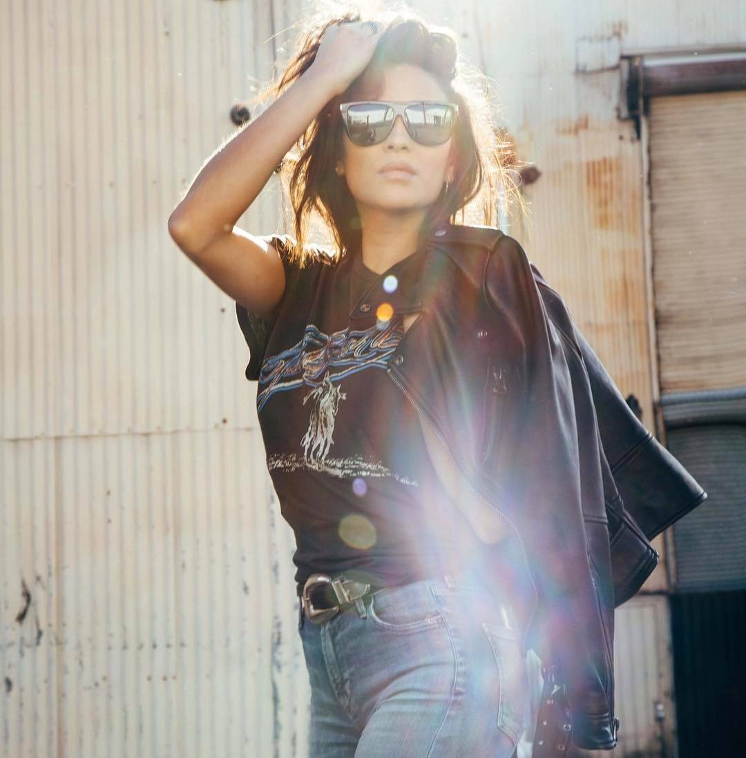 Looking cool | Scrolller