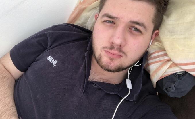 Looking for a pup, up for chat! | Scrolller