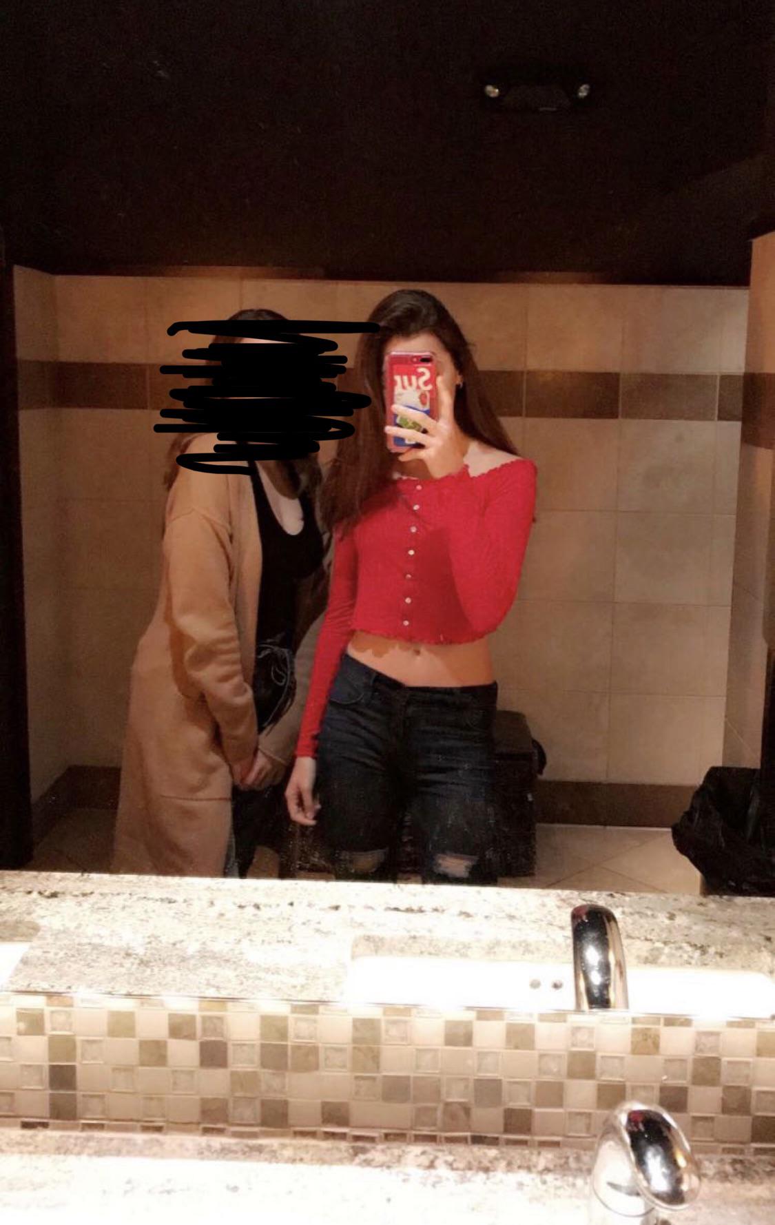 looking for a third | Scrolller