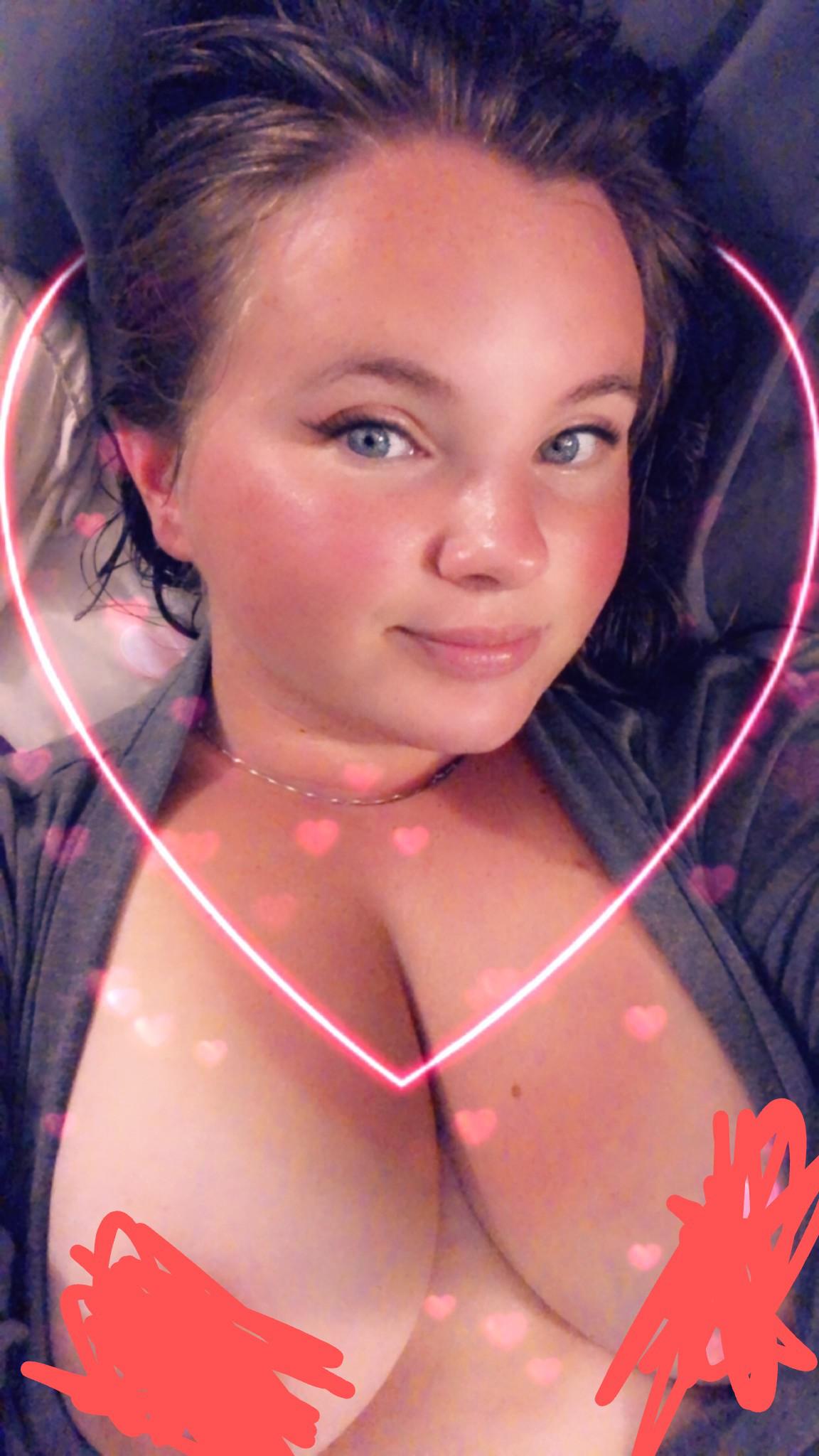 Kik foreveryou143 only interested in captions. Will provide uncensored if your legit. No bs ...