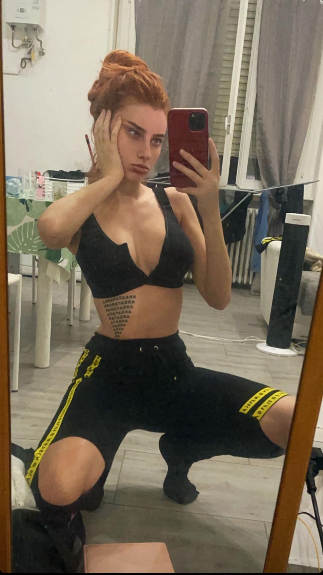 Looking for someone that wanna do some captions on this slutty redhead 🤤 KIK: Frank_req1 for ...