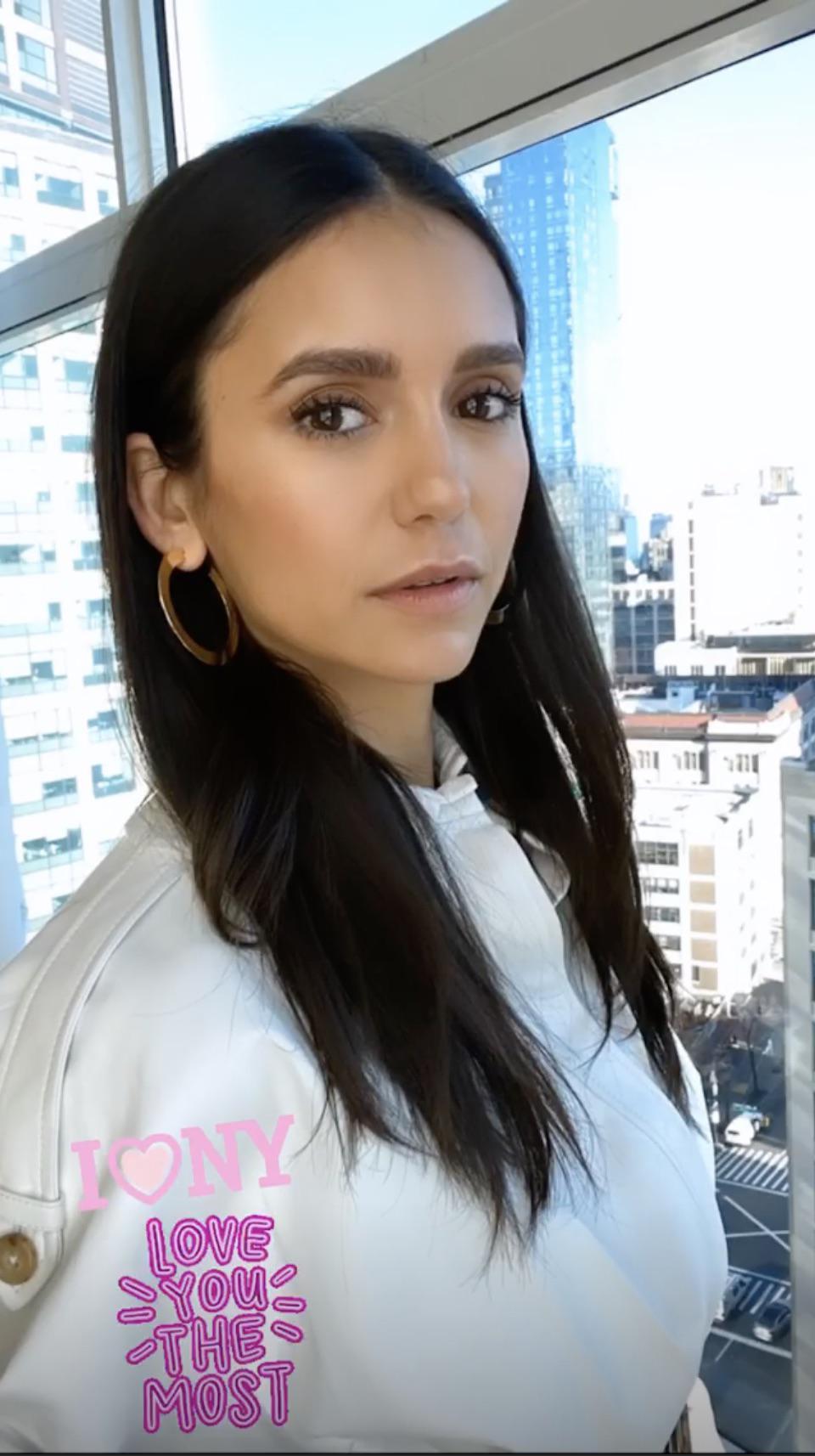 looking for someone who jerks and cums with me on nina dobrev. Likes to write. | Scrolller