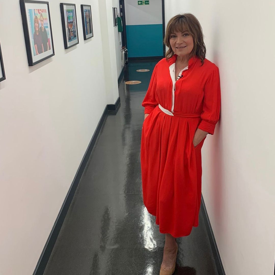 Lorraine Kelly, 61. | Scrolller
