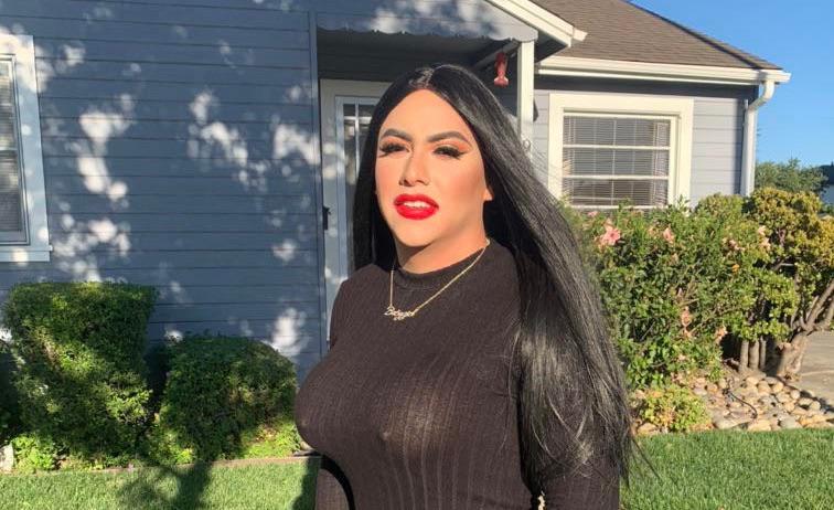 The lighting making the dress look see through, ohhhh they can see my red g string | Scrolller