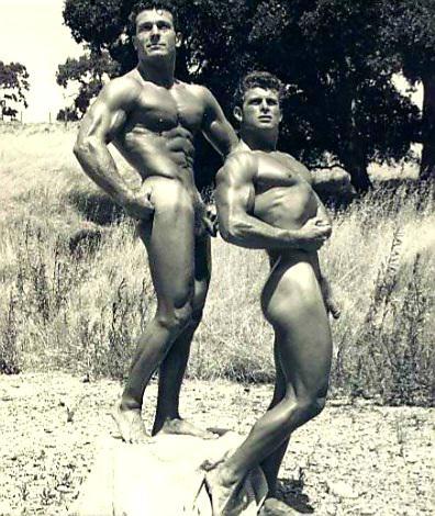 Such 2 HOT MEN!!! | Scrolller