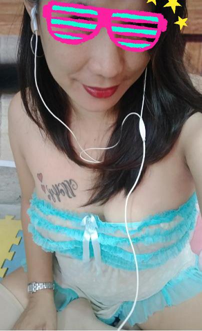 Lovely Mary | Scrolller