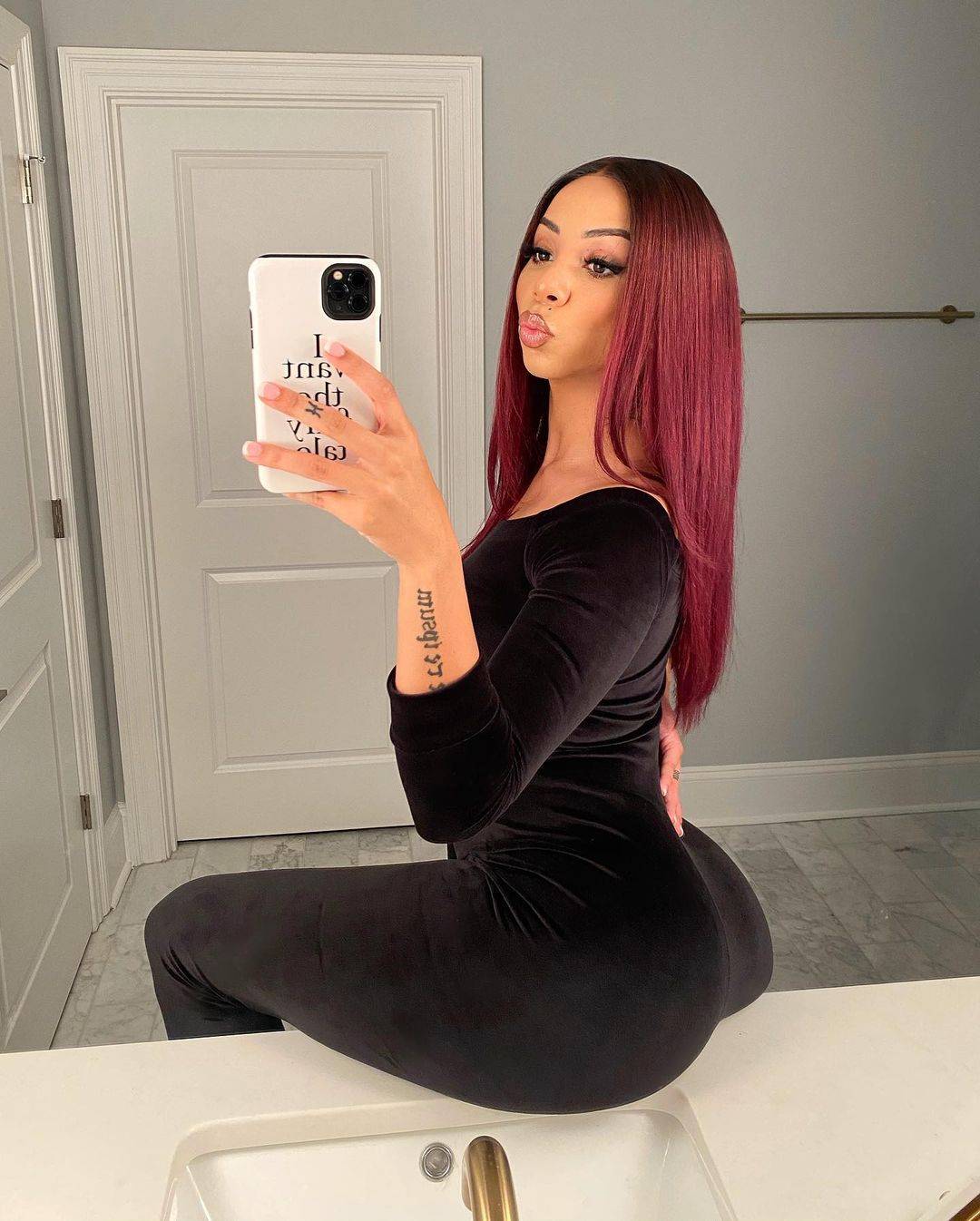 Is it weird to want to be a sink? | Scrolller