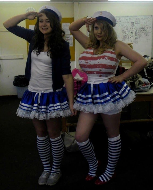 Lucy Dawson | Scrolller