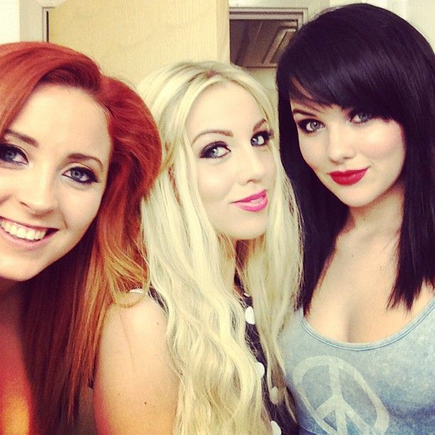 Lucy Vixen, Hannah Martin, Mellisa Clarke | Scrolller