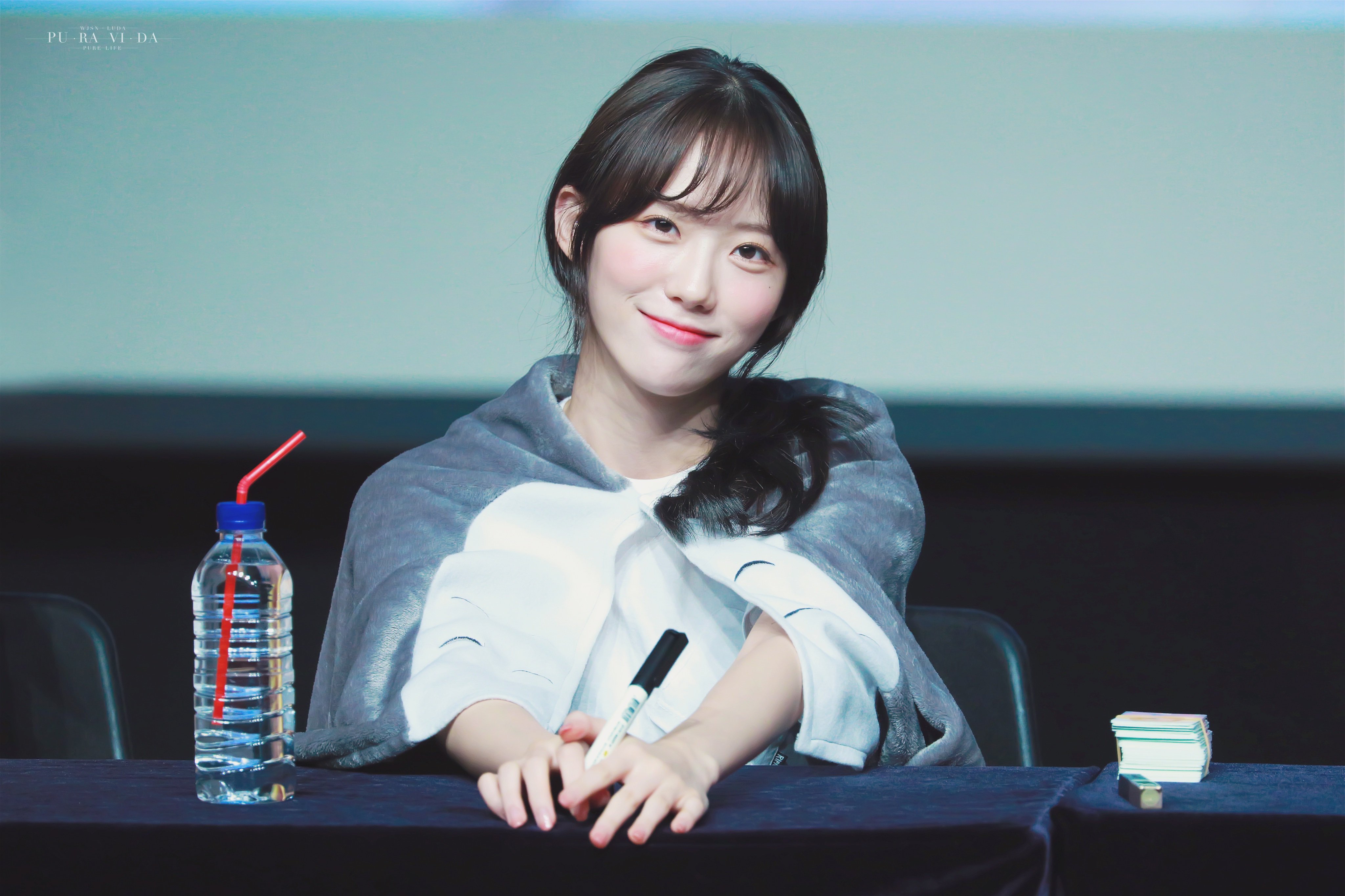 Luda smile | Scrolller