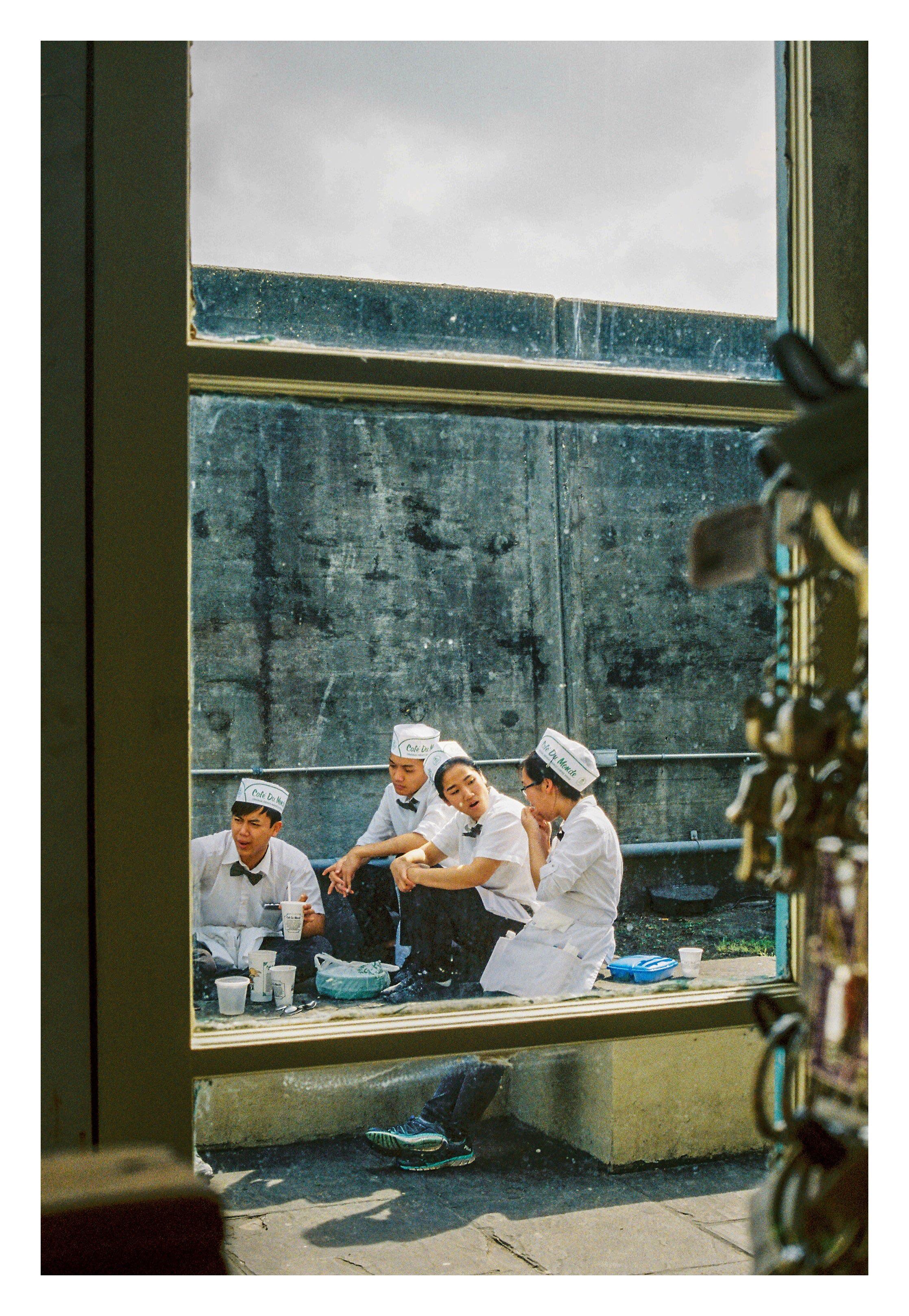 Lunch break | Scrolller