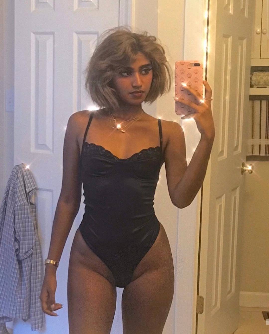 Luxurious | Scrolller