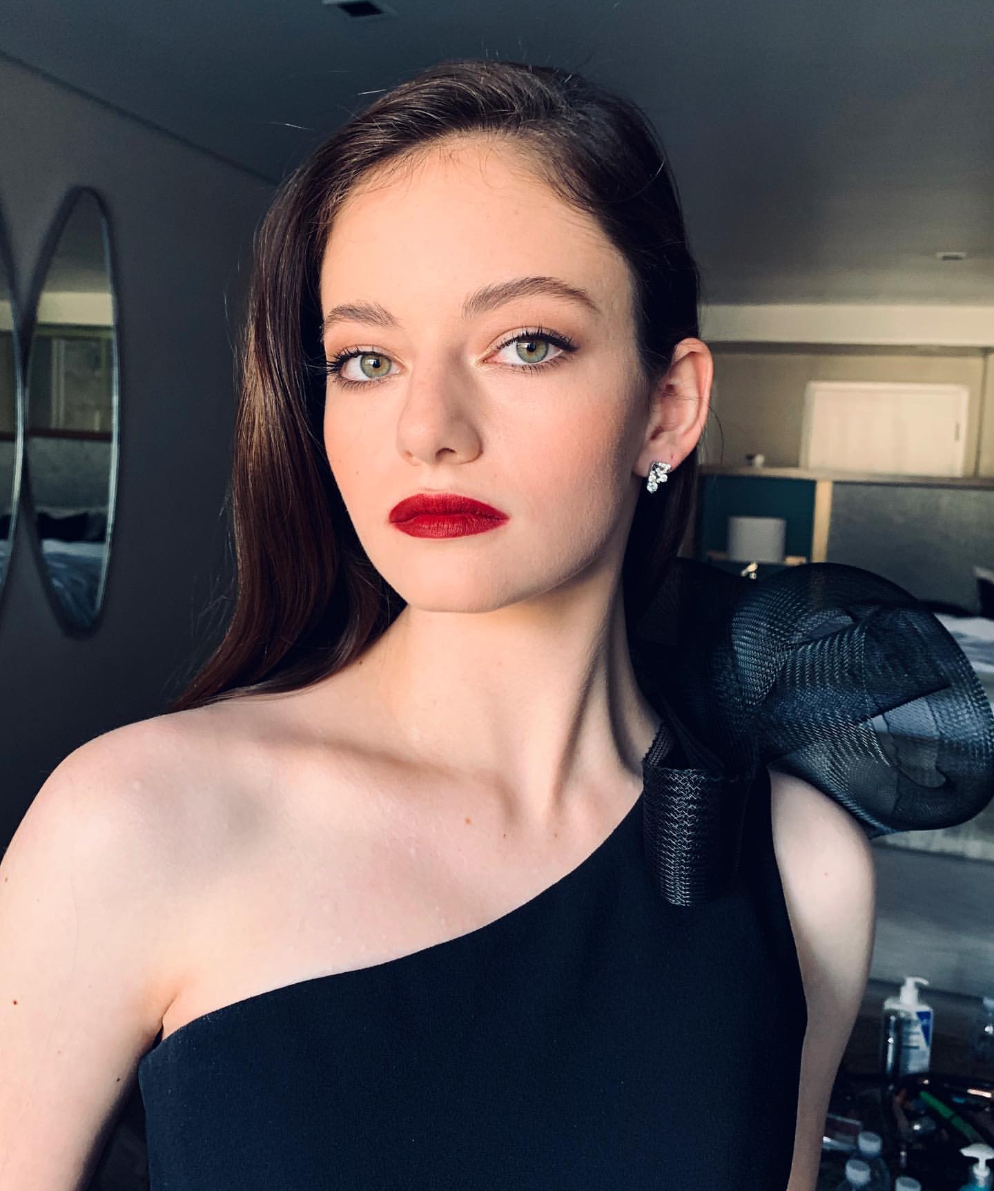Mackenzie Foy | Scrolller