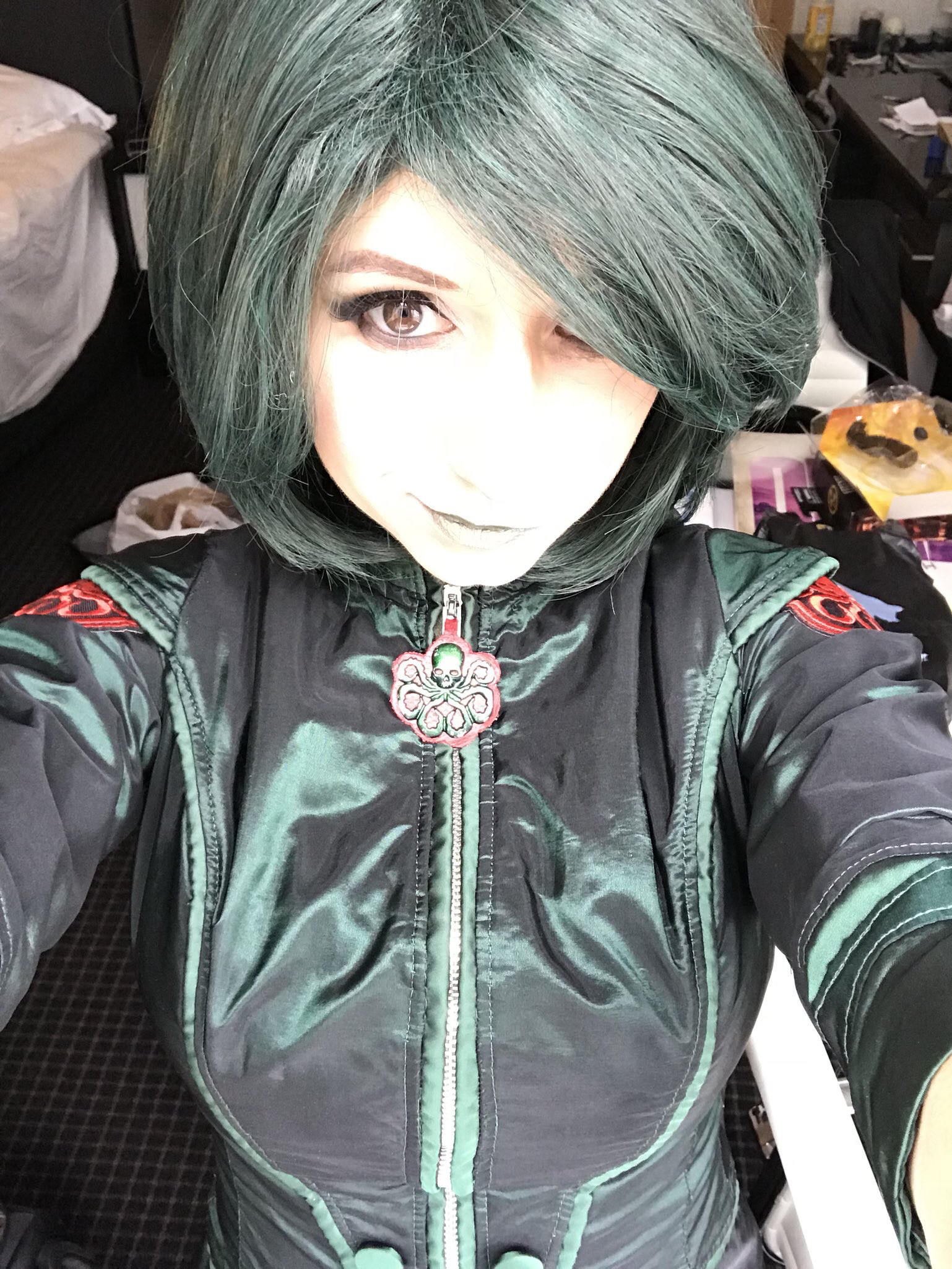 Madame Hydra Selfie | Scrolller