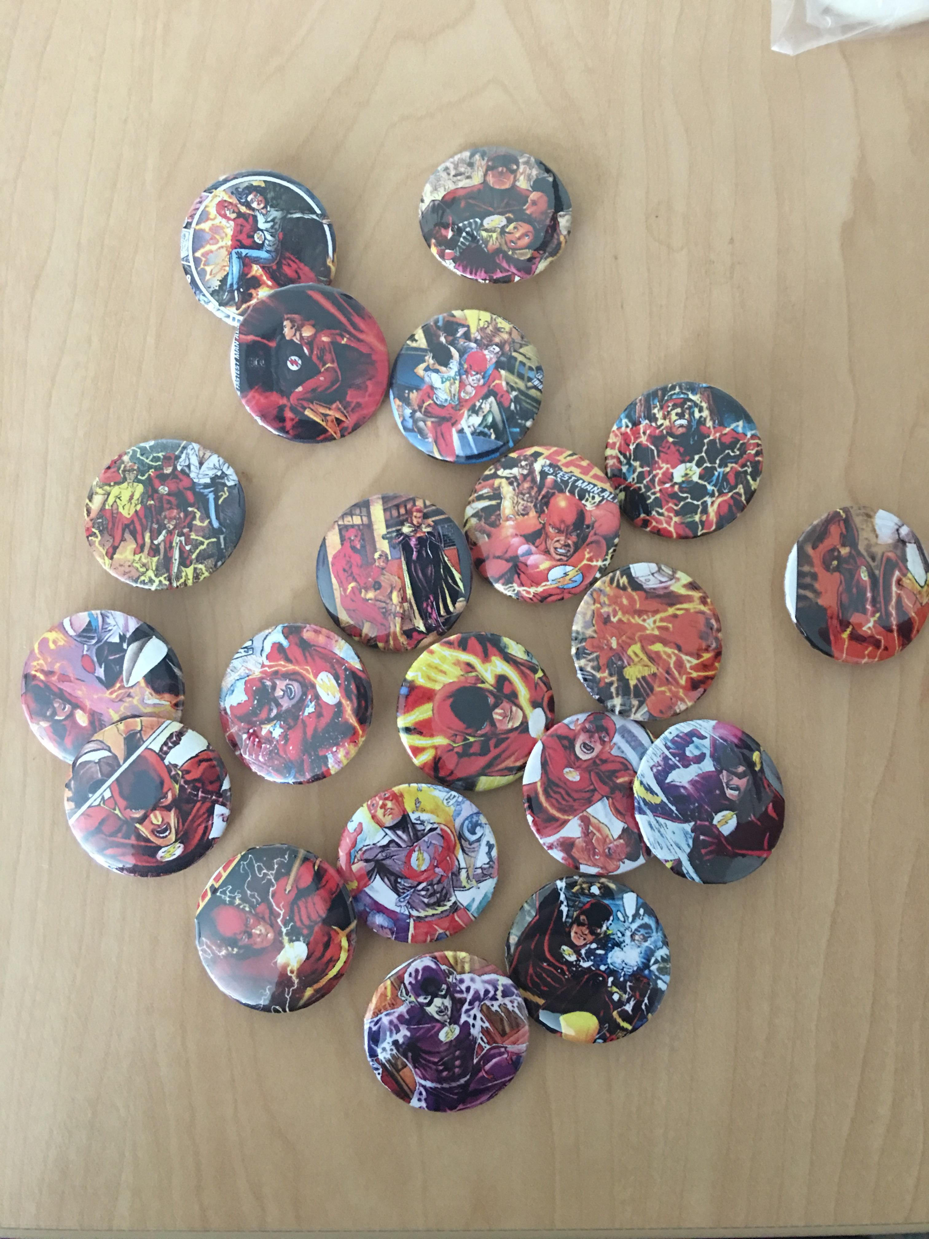 Made my coolest set of buttons yet! | Scrolller
