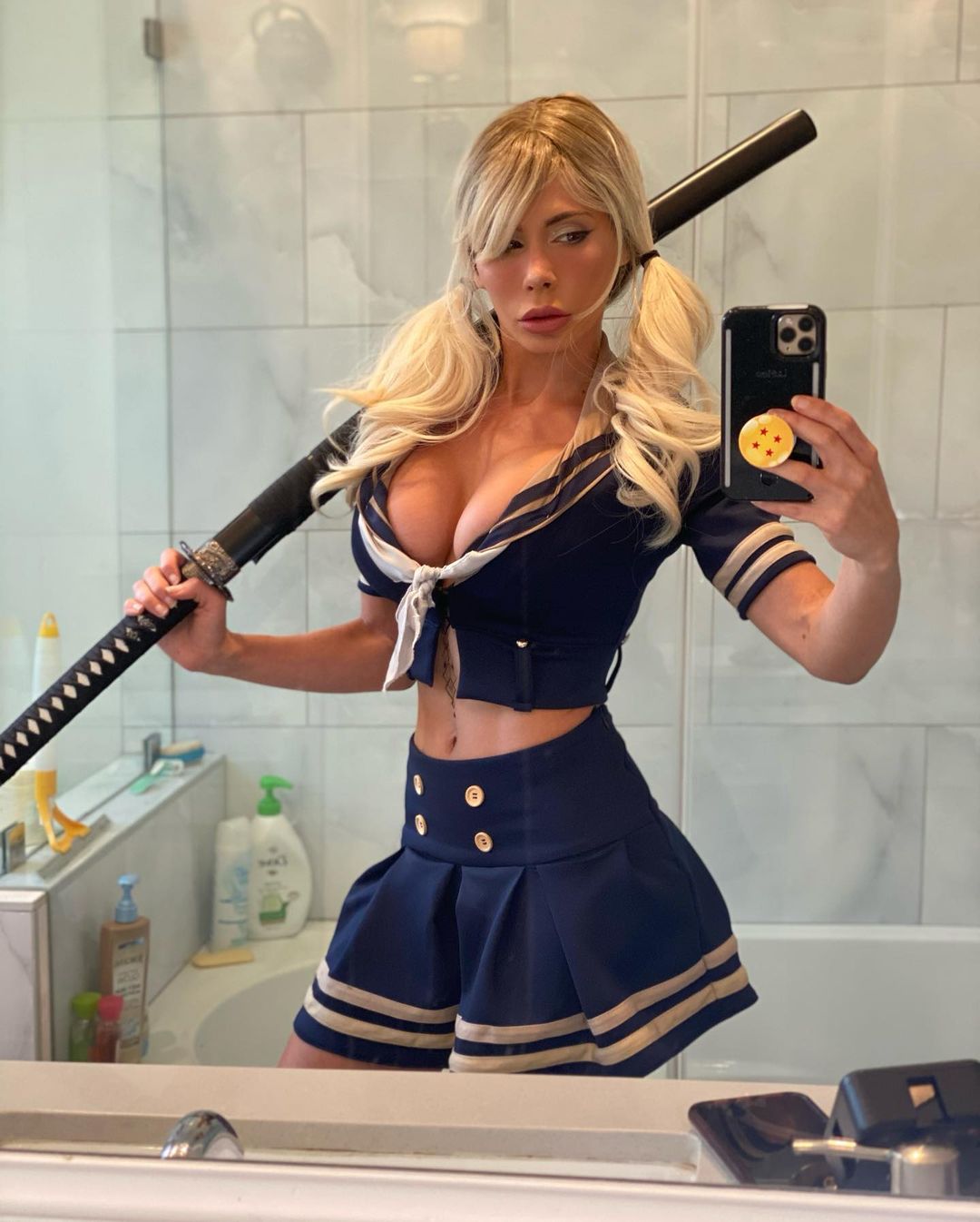 Madison playing with Katana | Scrolller