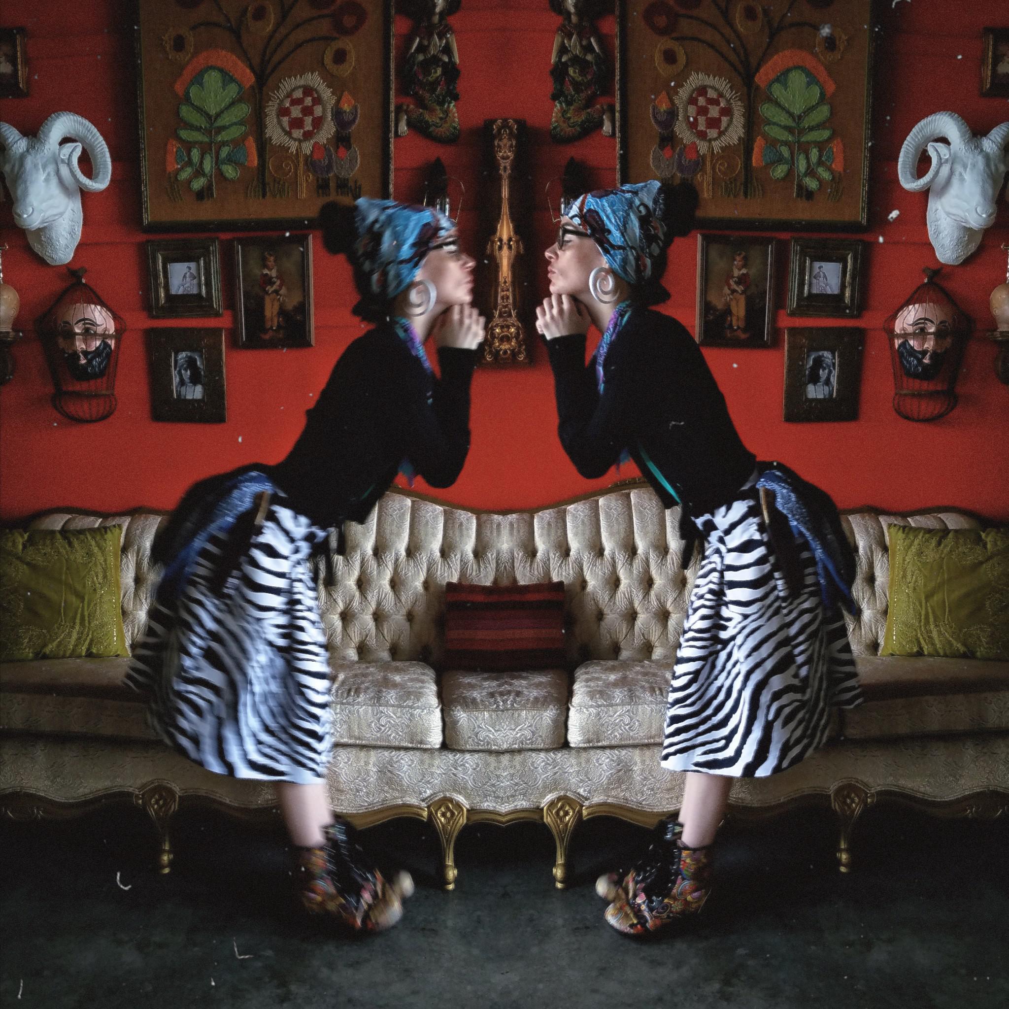 magnetic (self shot) | Scrolller