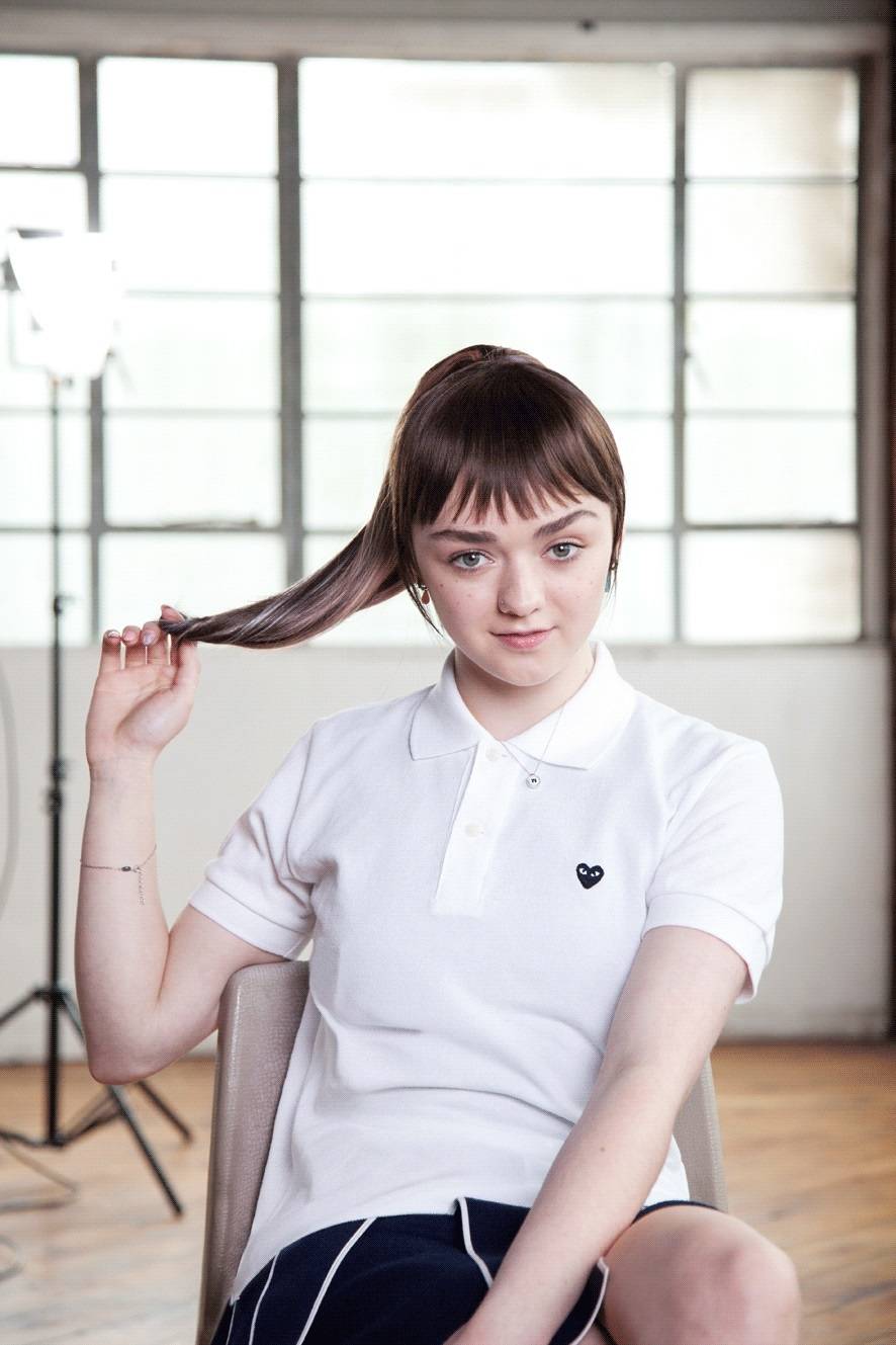Maisie Williams - Assistant Magazine October 2014 | Scrolller