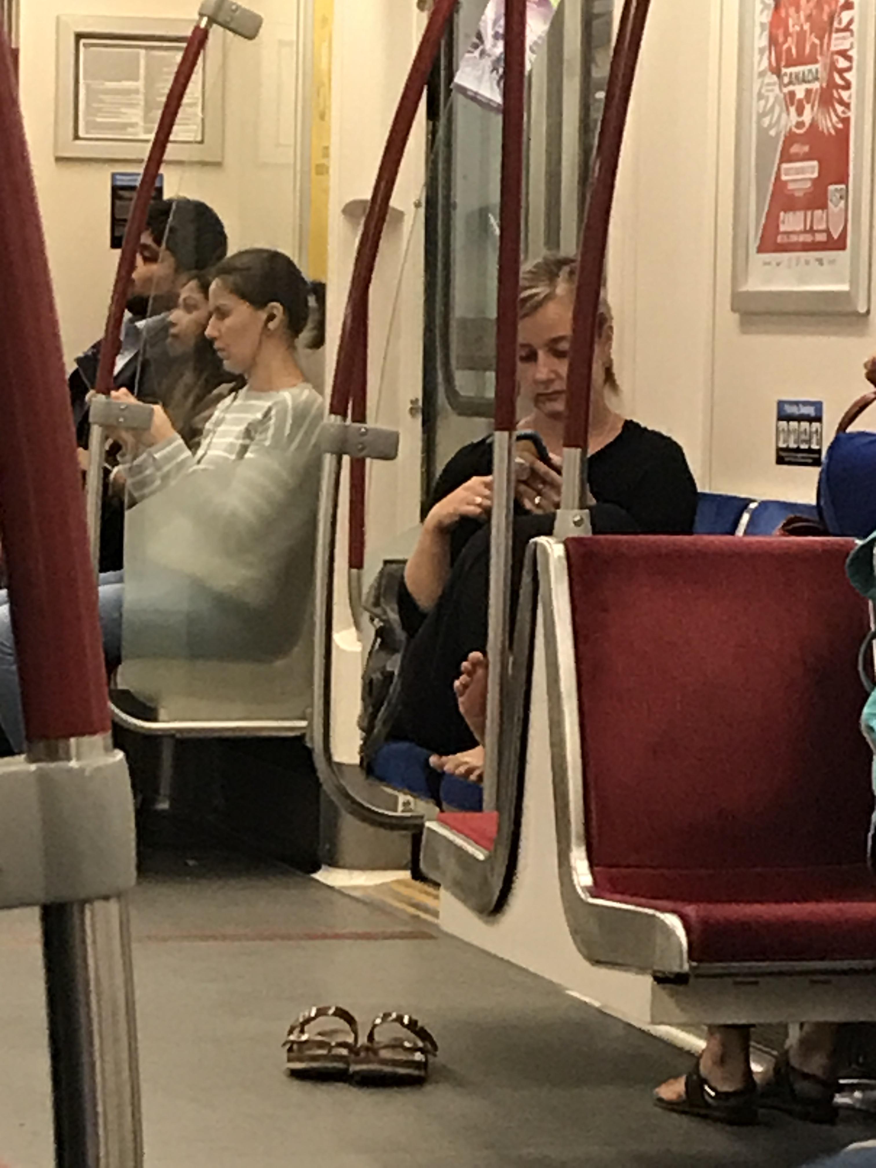 “Make yourself at home” | Scrolller