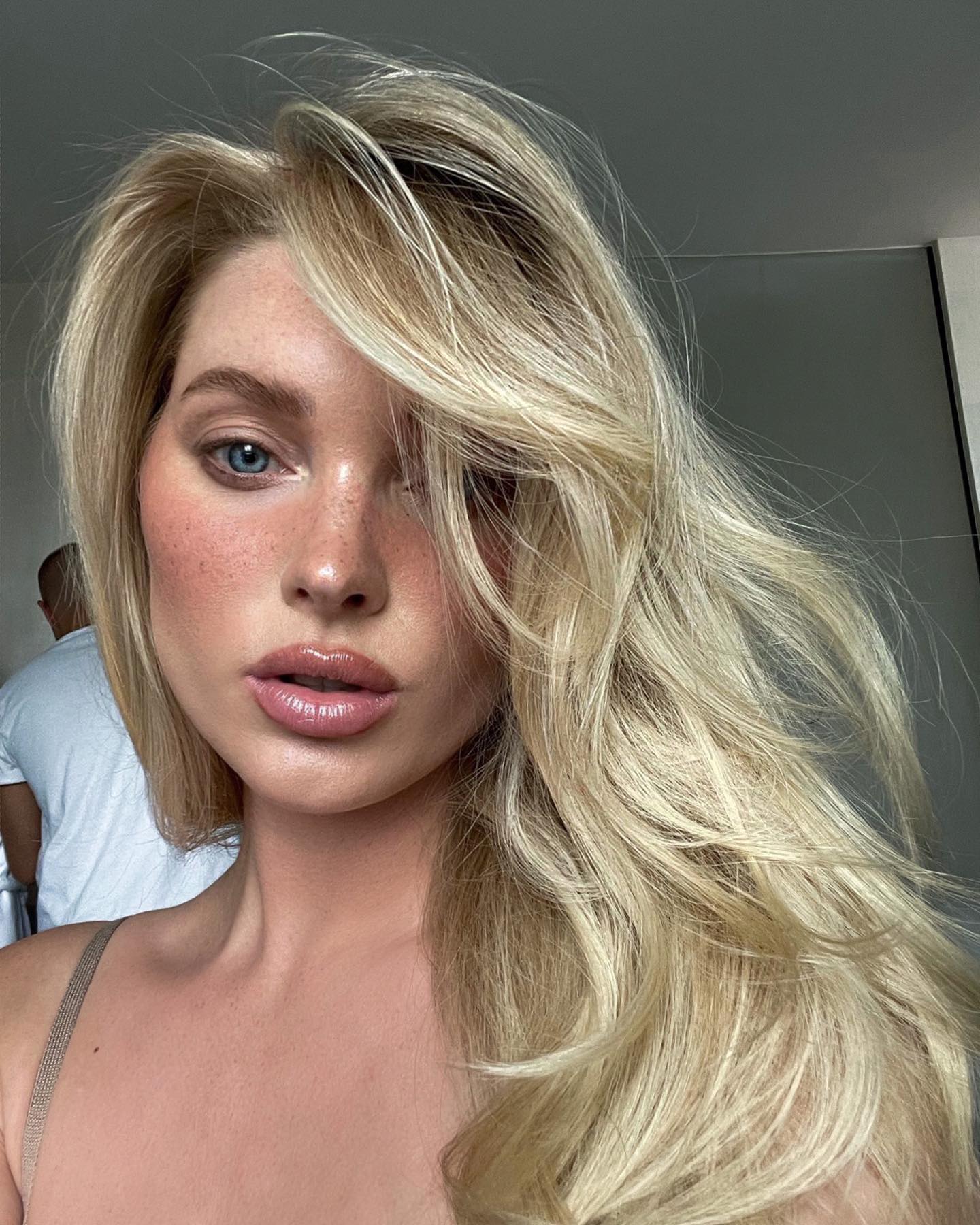 Makeup photo | Scrolller