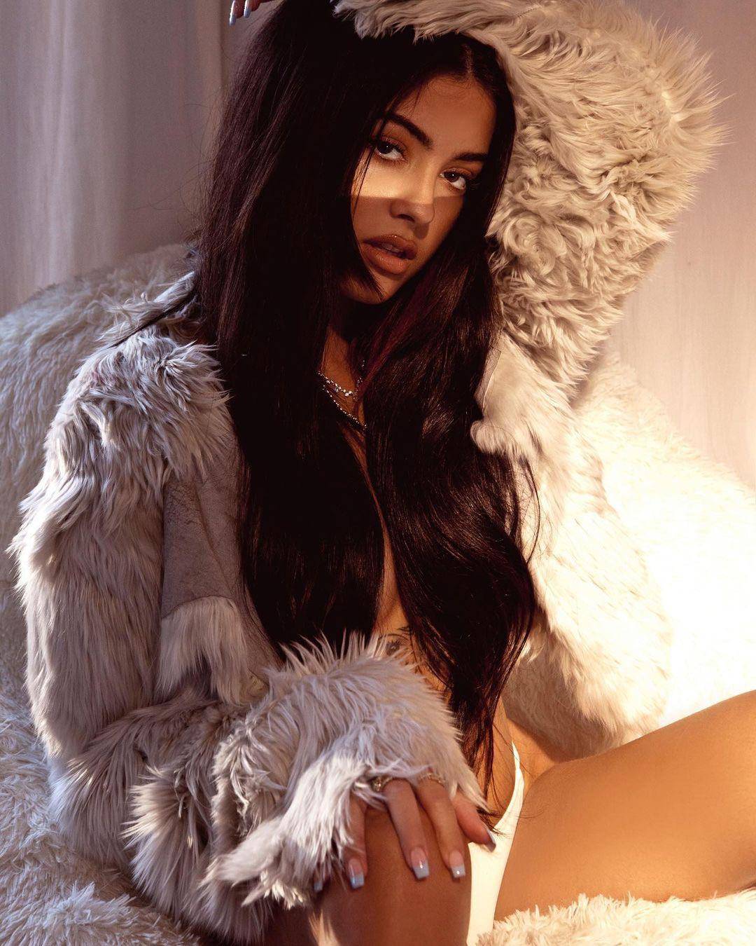 Malu Trevejo looking seductive | Scrolller