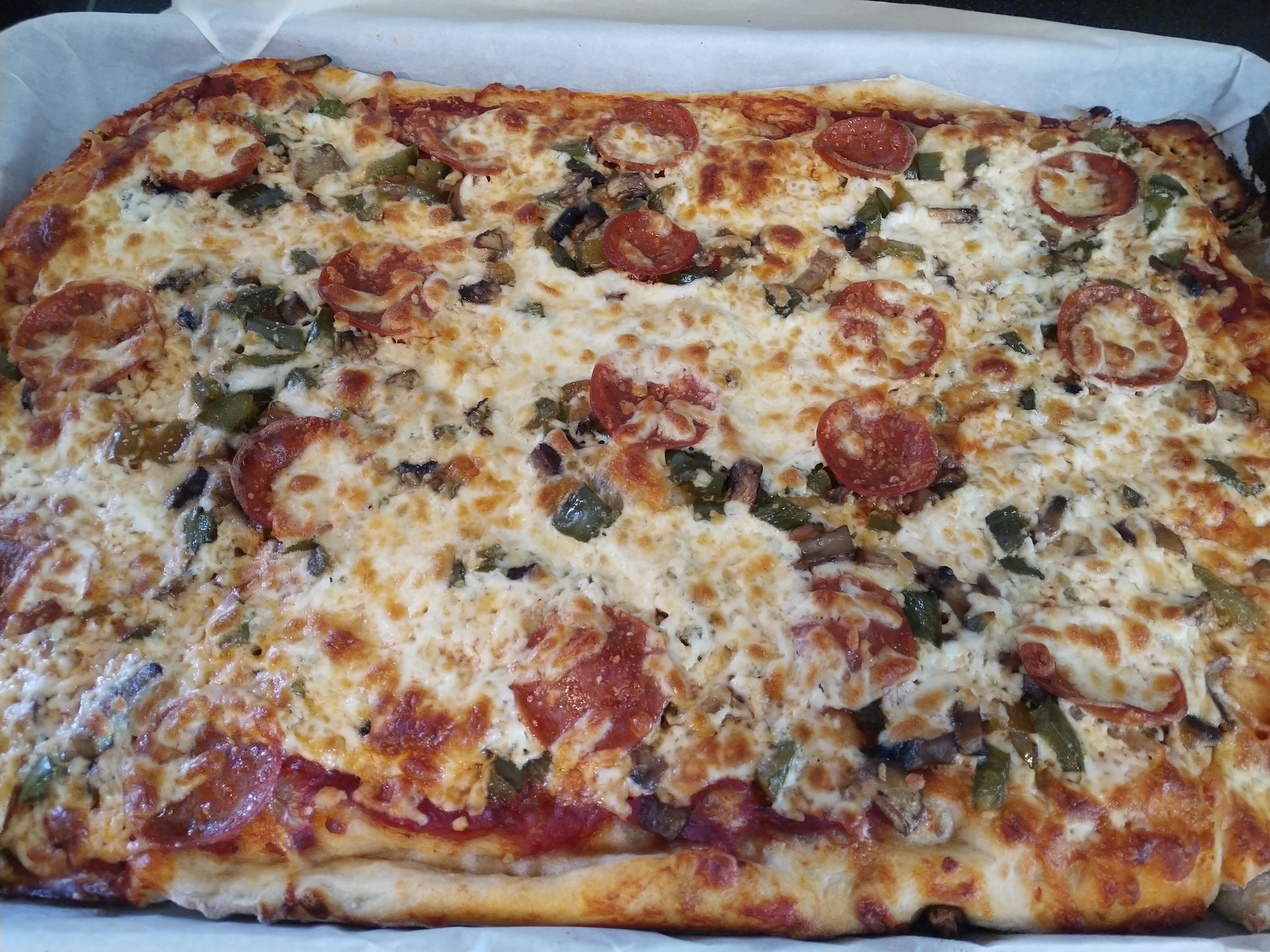 Mama's Homemade Pizza | Scrolller