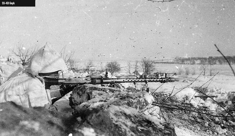 Man from the 1st SS 'Leibstandarte Adolf Hitler’ manning a MG-34. Tagnarog, Russia, 1942 | Scrolller
