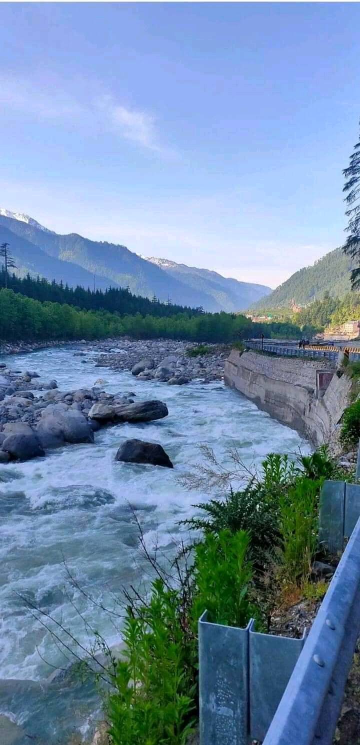 Manali Himachal Pradesh, India | Scrolller