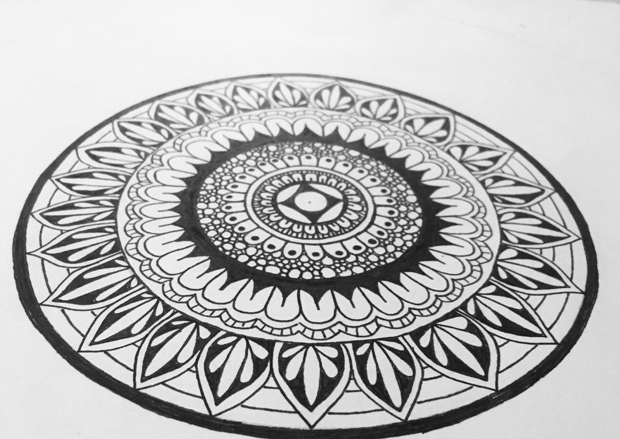 Mandala💫 | Scrolller