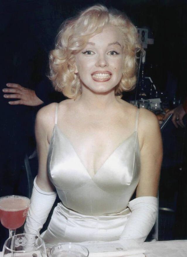 Marilyn Monroe, 1957 | Scrolller
