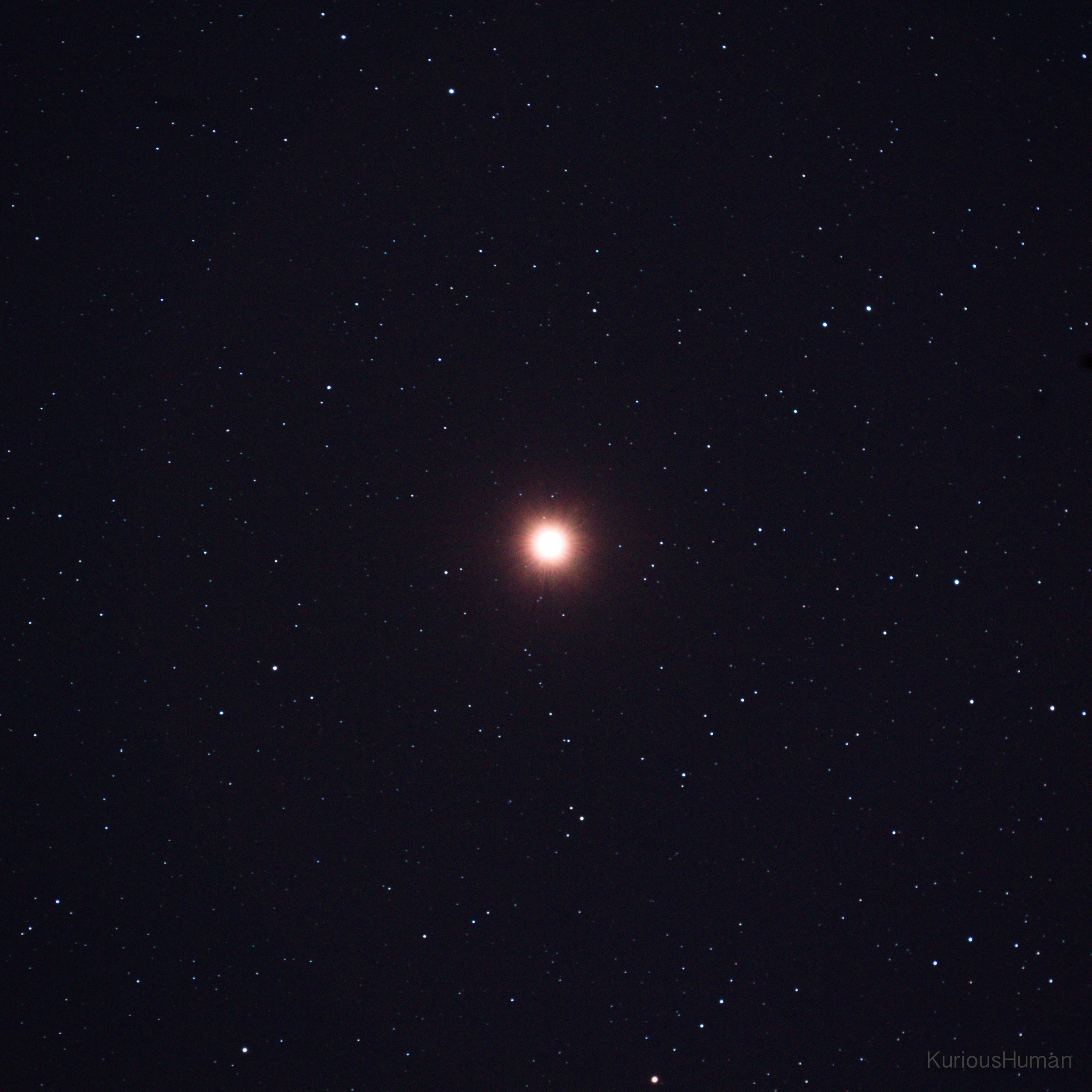 Mars shining bright in front of a field of stars [3145X3145] | Scrolller