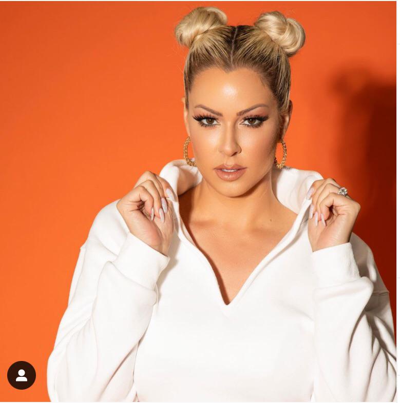 Maryse always looks amazing | Scrolller