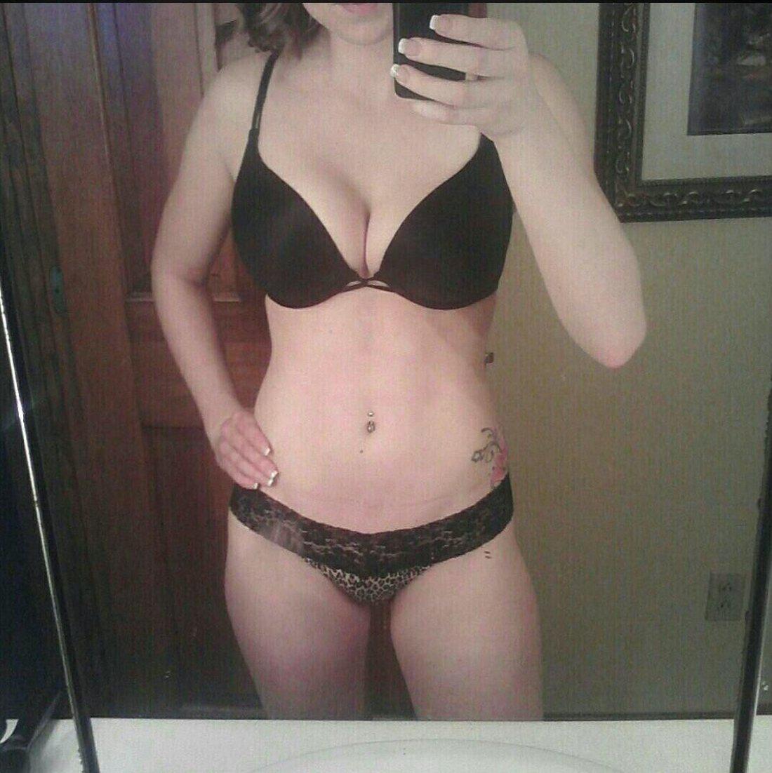 Matching black Bombshell and thong | Scrolller