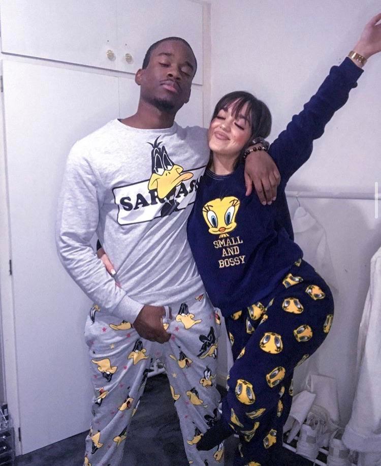 Matching pjs | Scrolller