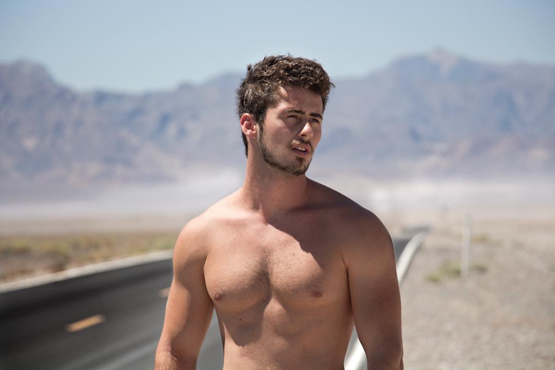 Mateo Lanzi | Scrolller