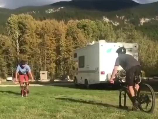 Mating dance of the North American Mountain Biker | Scrolller