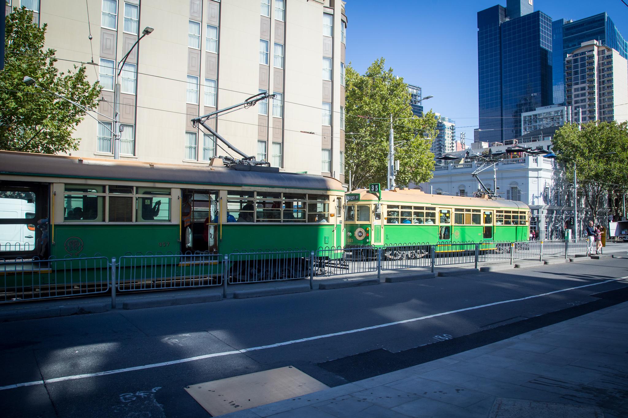 Melbourne W-Class trams | Scrolller