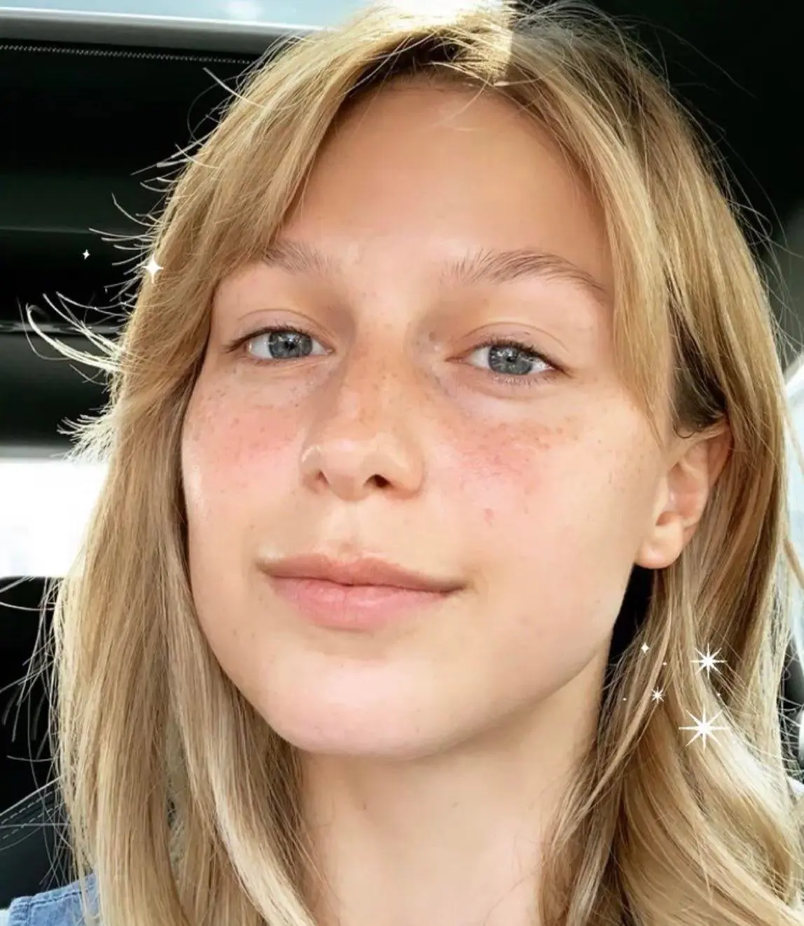 Melissa Benoist Scrolller