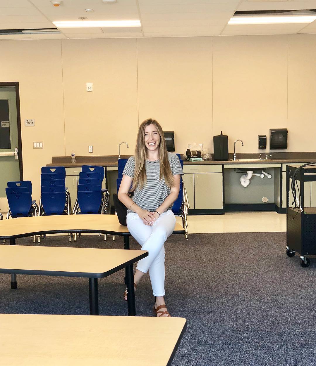 Melissa The Teacher 3 Scrolller