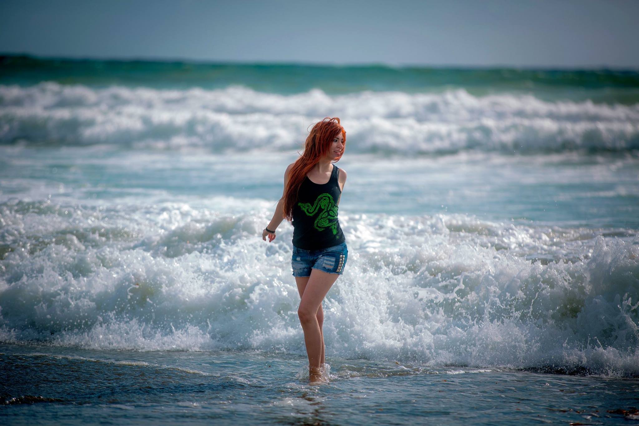 Melonie Mac Wallpaper (gorgeous!) | Scrolller