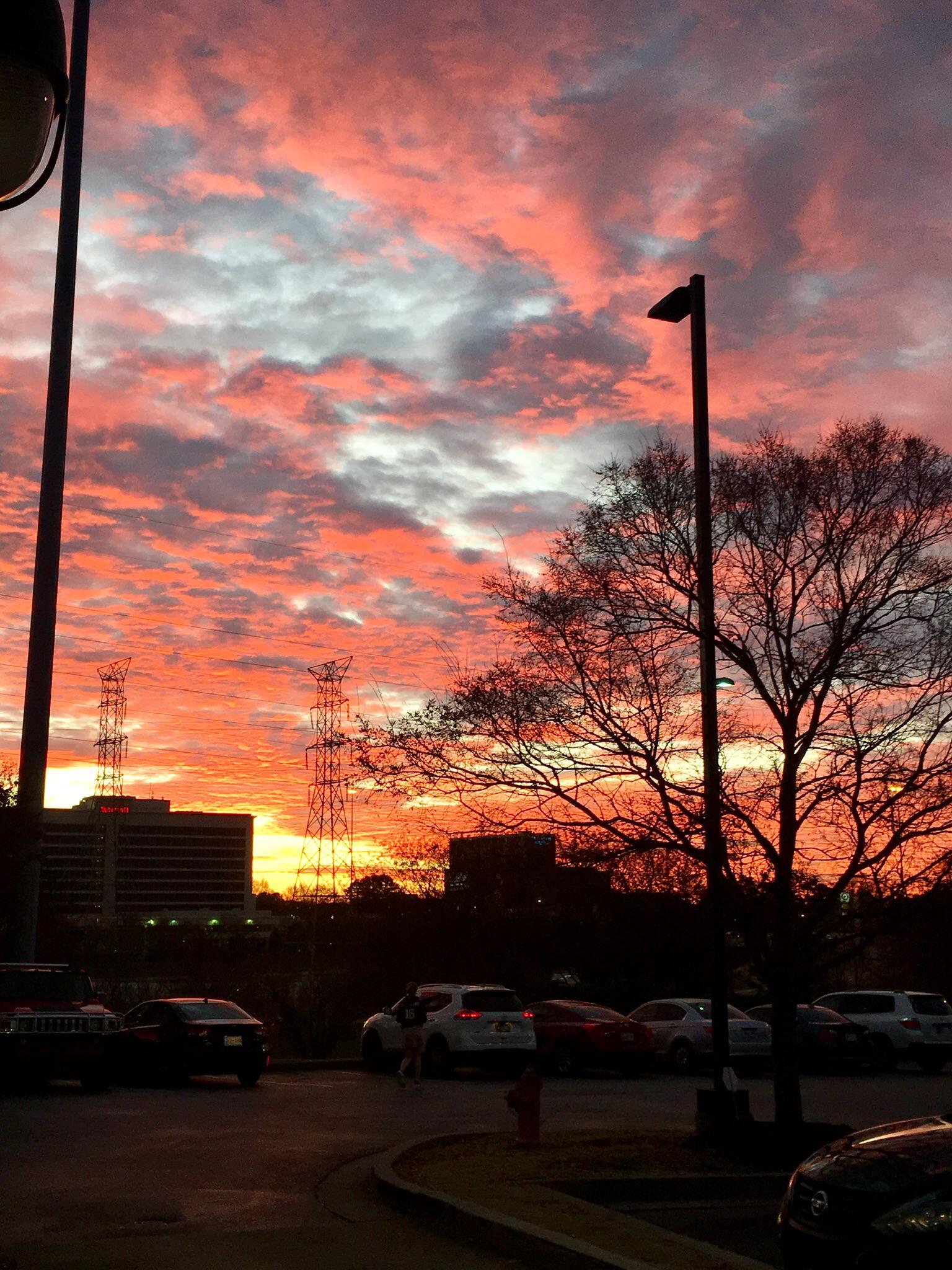 Memphis sunrise, unedited | Scrolller