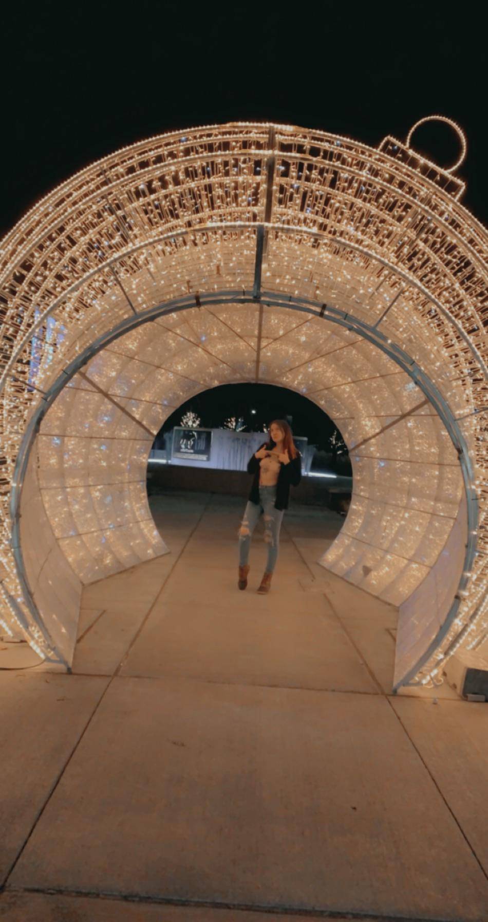 It’s beginning to look a lot like TITmus [f] | Scrolller