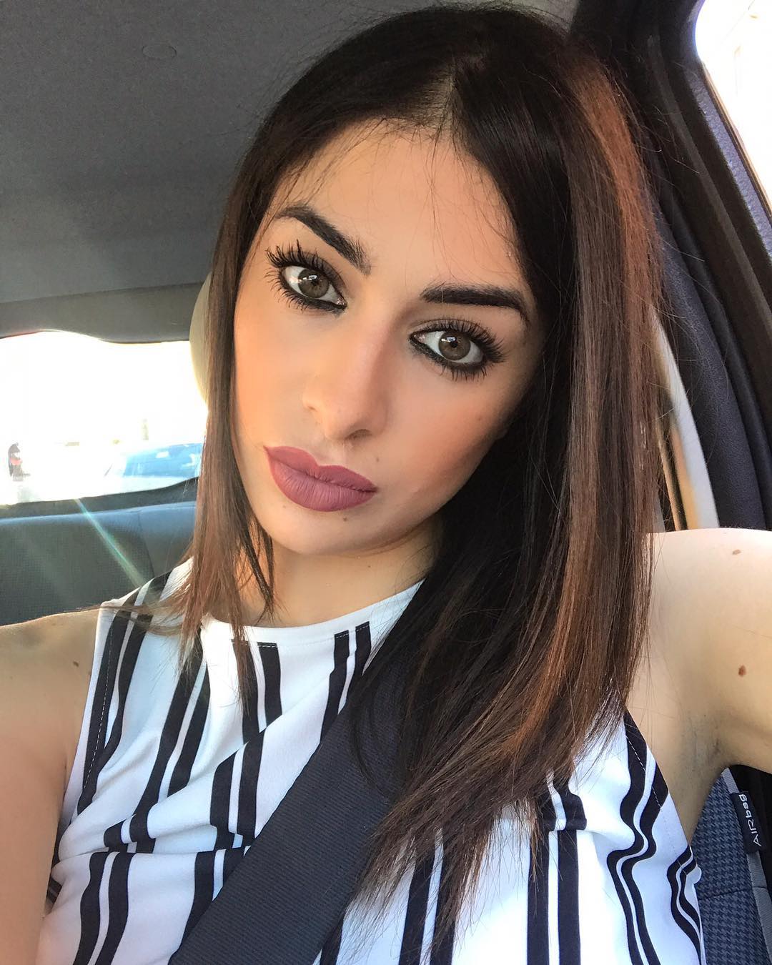 Mesmerizing | Scrolller