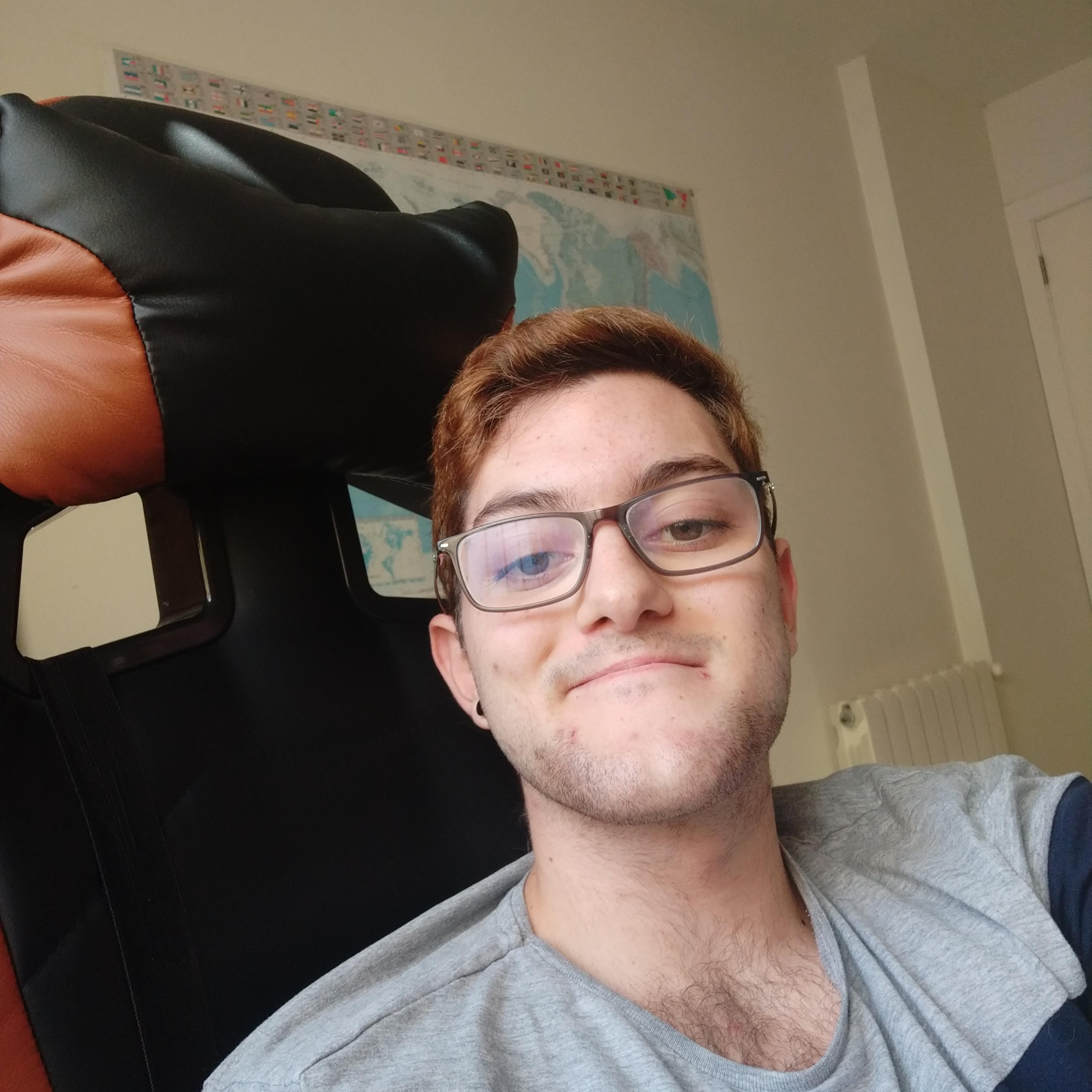 Messy hair, stressed because of college but still happy!! | Scrolller