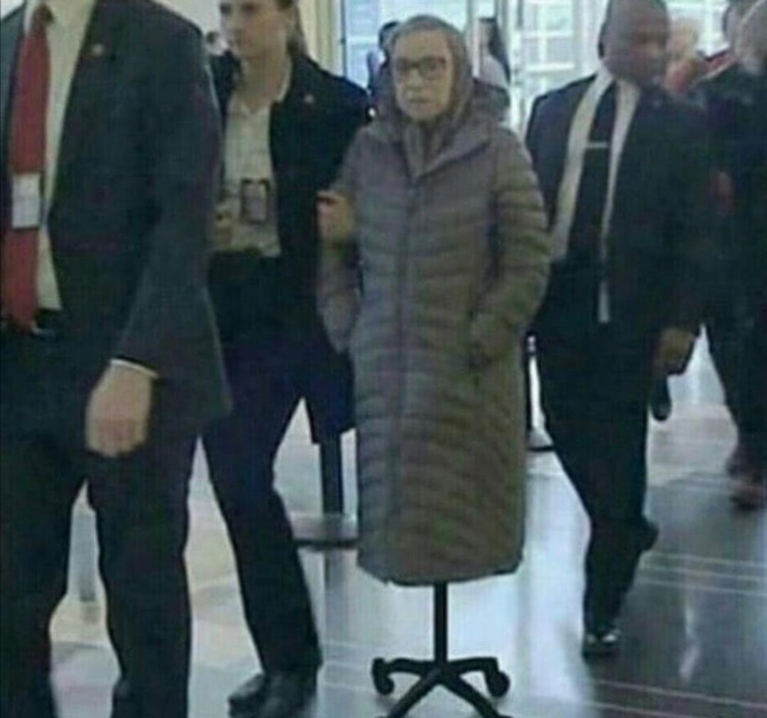 Mi abuela todas las mañanas | Scrolller