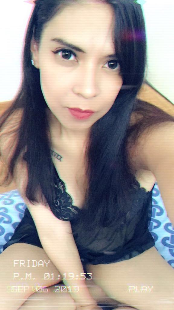 Mi maestra 🔥 | Scrolller